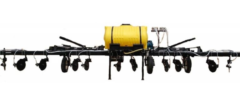 Fertilizer Applicators | Fertilizer Spreaders & Tractor Tanks Mounts ...